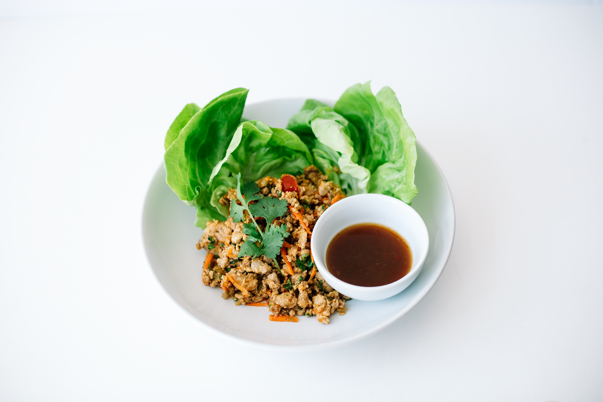 BURGERS & WRAPS – EAT by Stacey Weber